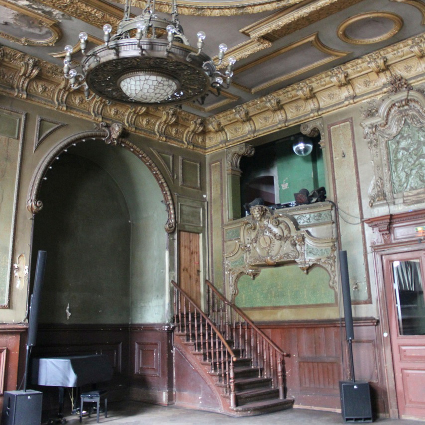 Clärchens Ballhaus in Mitte - Berlin | CREME GUIDES