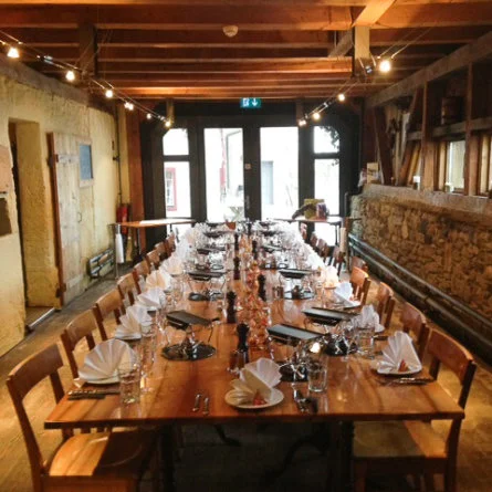 Chäsalp Restaurant Brunch Raclette Fondue | Zürich | CREME GUIDES