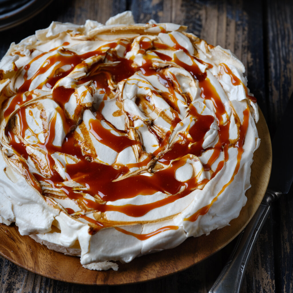 Schokolade-Tarte mit Meringue-Haube | Annabelle Kaur | CREME GUIDES