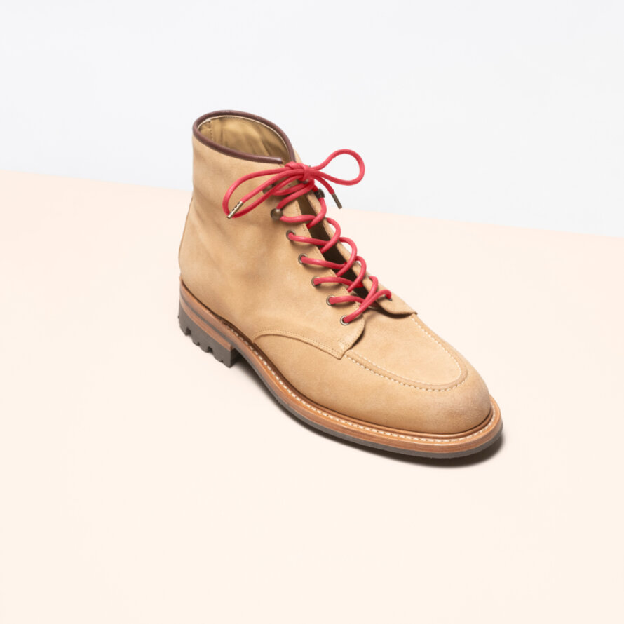 Senkels | feine Schnürsenkel nach Maß | CREME GUIDES