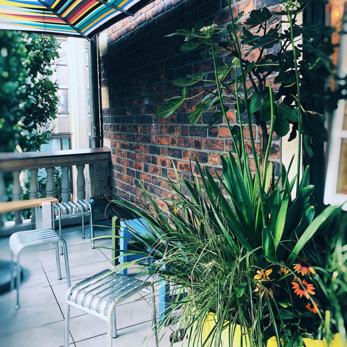 Omen Café im Hulbe Haus | Hamburg | CREME GUIDES