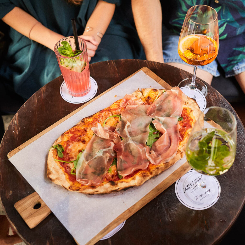 Hippe James T. Hunt Bar in der Maxvorstadt | München | CREME GUIDES