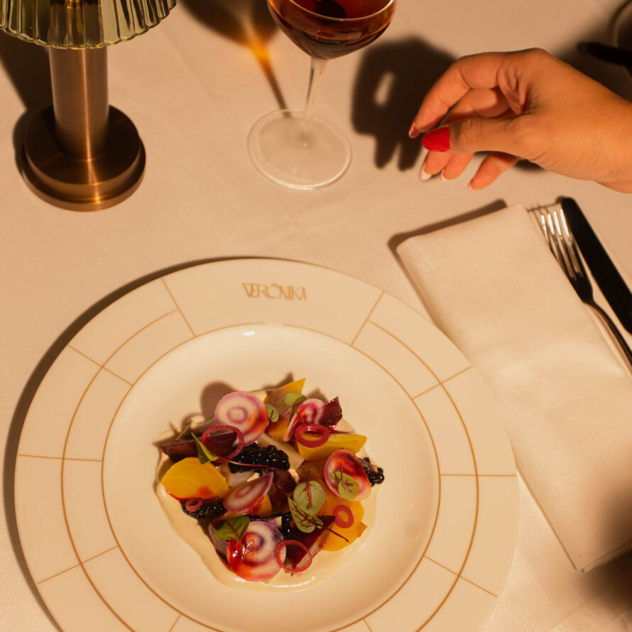 Verōnika Restaurant in der Fotografiska | Berlin | CREME GUIDES